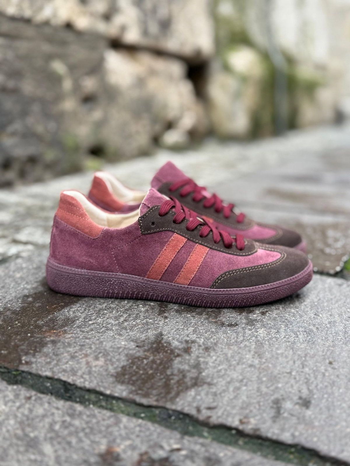 Kampa, Konopka Shoes