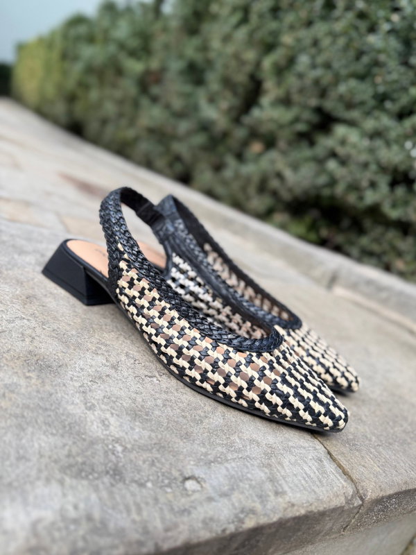 Slingback czyli buty z odkrytą piętą skórzane | Konopka Shoes